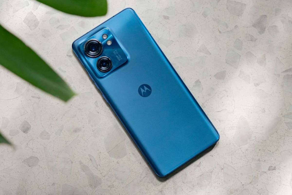 Motorola predstavila Edge 40 za 550 EUR - Bajtbox