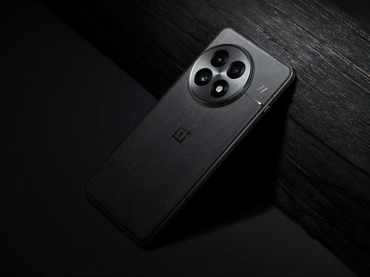Evo kada bi mogao biti predstavljen OnePlus 13 Mini/13T - Bajtbox
